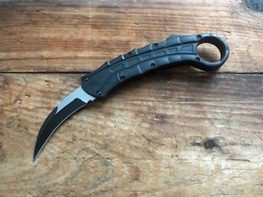 Ohio Knife and Tool: Delta Force Reverse Grip Karambit OTF Knife